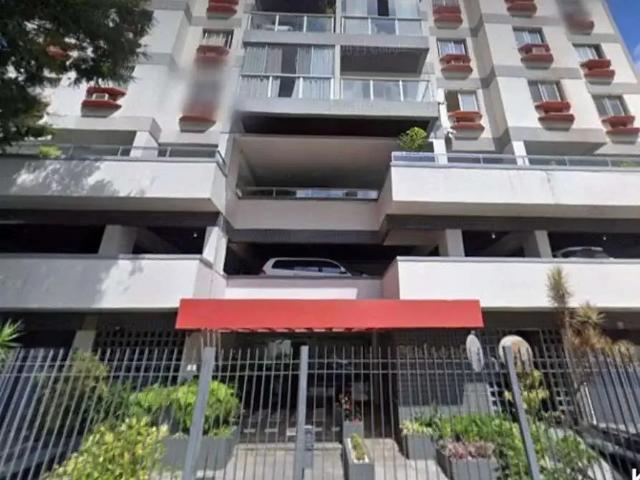 Apartamento para Venda em Campos dos Goytacazes/RJ Centro 4 Quartos