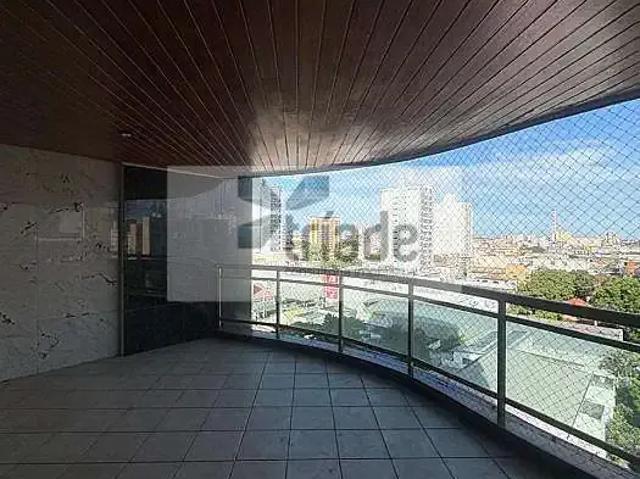 Apartamento para Venda em Campos dos Goytacazes/RJ Centro 4 Quartos