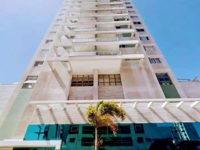Apartamento para Venda em Campos dos Goytacazes/RJ Centro 4 Quartos