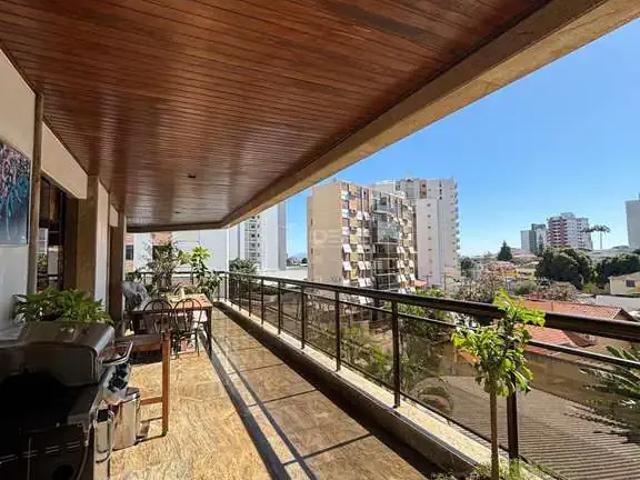 Apartamento para Venda em Campos dos Goytacazes/RJ Centro 4 Quartos