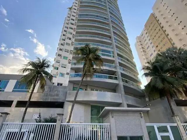 Apartamento para Venda em Campos dos Goytacazes/RJ Centro 4 Quartos