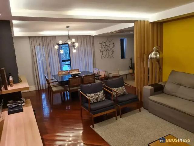 Apartamento para Venda em Campos dos Goytacazes/RJ Centro 4 Quartos