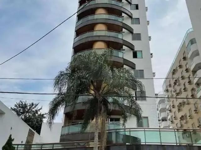 Apartamento para Venda em Campos dos Goytacazes/RJ Centro 4 Quartos