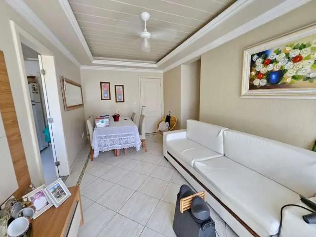 Apartamento para Venda em Campos dos Goytacazes/RJ Centro 2 Quartos