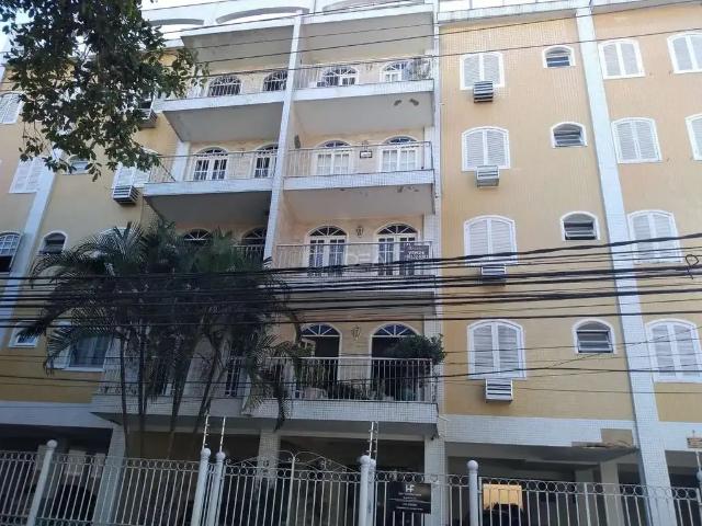 Apartamento para Venda em Campos dos Goytacazes/RJ Centro 2 Quartos