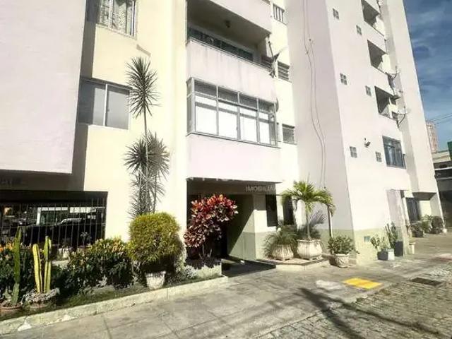 Apartamento para Venda em Campos dos Goytacazes/RJ Centro 3 Quartos