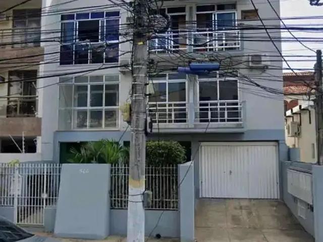 Apartamento para Venda em Campos dos Goytacazes/RJ Centro 3 Quartos