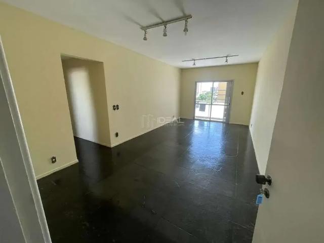 Apartamento para Venda em Campos dos Goytacazes/RJ Centro 3 Quartos