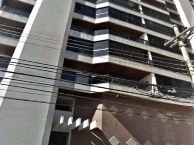Apartamento para Venda em Campos dos Goytacazes/RJ Centro 3 Quartos