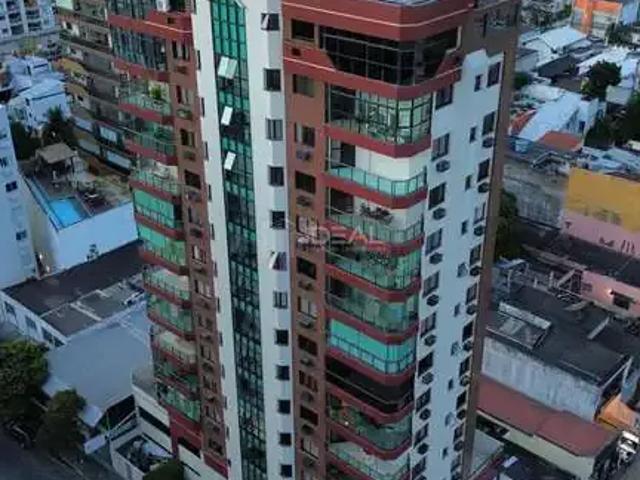 Apartamento para Venda em Campos dos Goytacazes/RJ Centro 3 Quartos