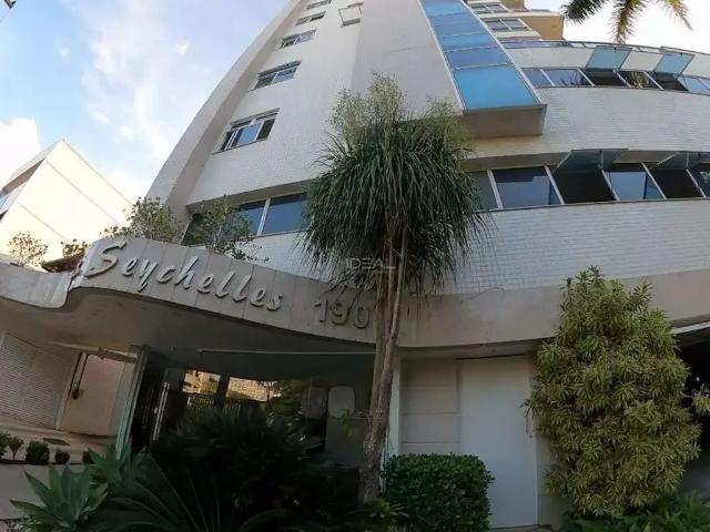 Apartamento para Venda em Campos dos Goytacazes/RJ Centro 3 Quartos