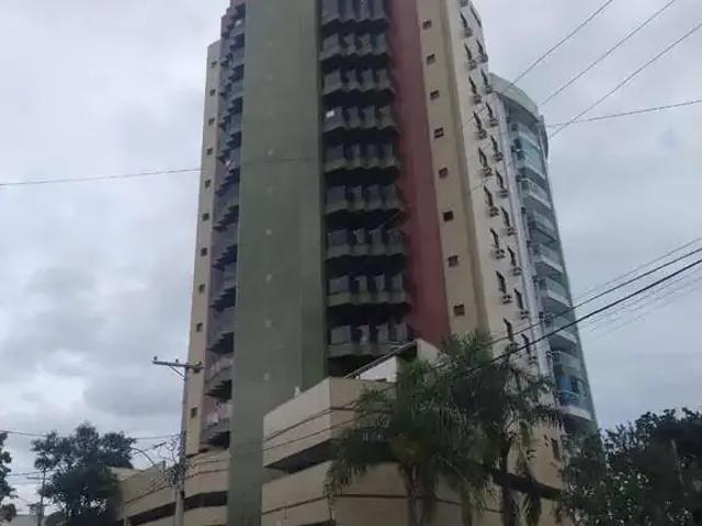 Apartamento para Venda em Campos dos Goytacazes/RJ Centro 3 Quartos