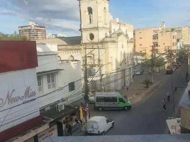 Apartamento para Venda em Campos dos Goytacazes/RJ Centro 3 Quartos