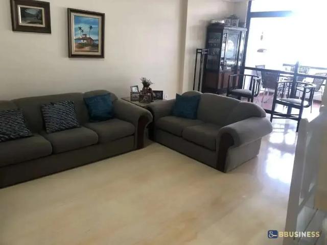 Apartamento para Venda em Campos dos Goytacazes/RJ Centro 3 Quartos