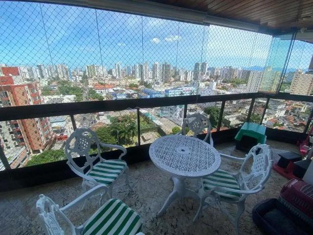 Apartamento para Venda em Campos dos Goytacazes/RJ Centro 3 Quartos