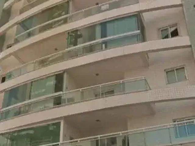 Apartamento para Venda em Campos dos Goytacazes/RJ Centro 3 Quartos