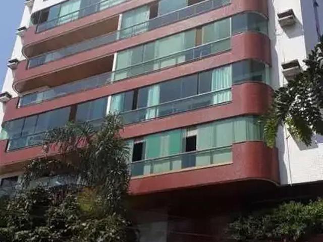 Apartamento para Venda em Campos dos Goytacazes/RJ Centro 3 Quartos