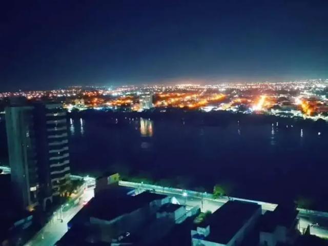 Apartamento para Venda em Campos dos Goytacazes/RJ Centro 3 Quartos