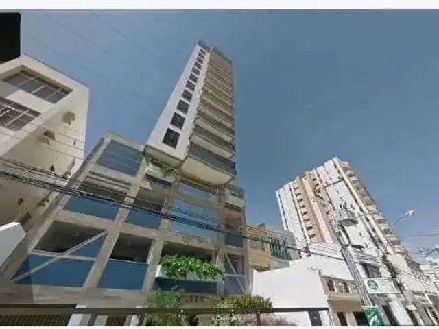 Apartamento para Venda em Campos dos Goytacazes/RJ Centro 3 Quartos