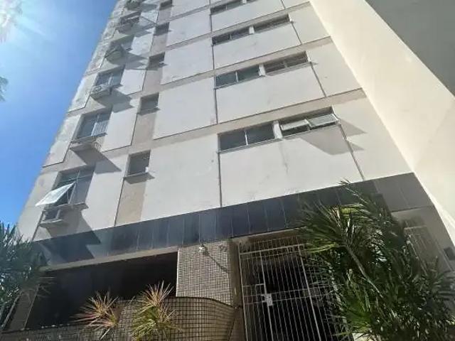 Apartamento para Venda em Campos dos Goytacazes/RJ Centro 3 Quartos