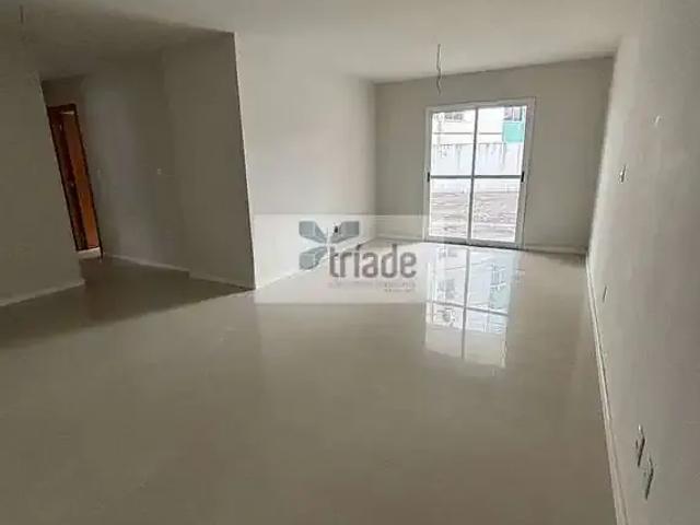 Apartamento para Venda em Campos dos Goytacazes/RJ Centro 3 Quartos