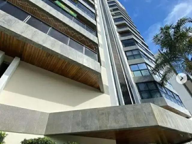 Apartamento para Venda em Campos dos Goytacazes/RJ Centro 3 Quartos