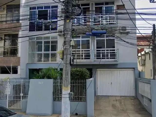 Apartamento para Venda em Campos dos Goytacazes/RJ Centro 3 Quartos