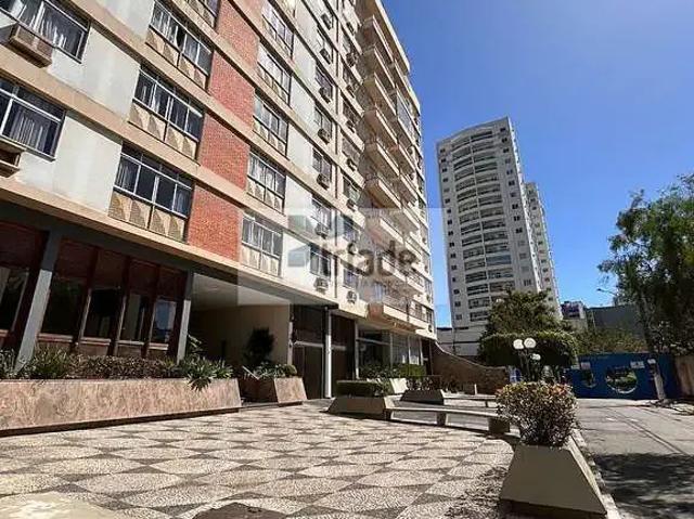 Apartamento para Venda em Campos dos Goytacazes/RJ Centro 3 Quartos