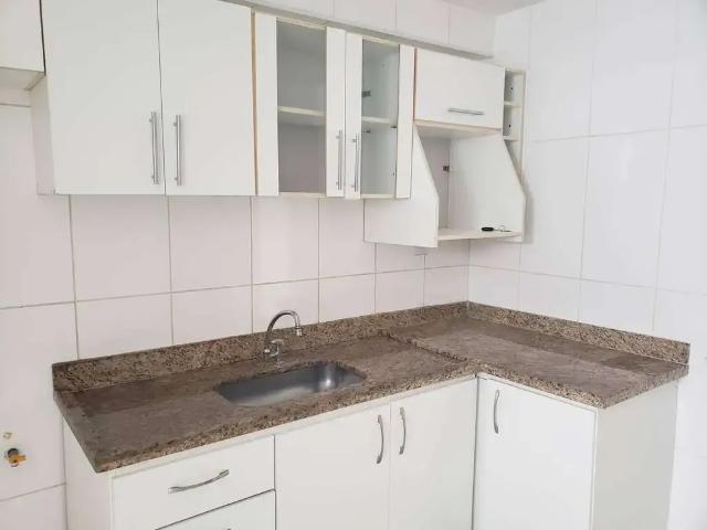 Apartamento para Venda em Campos dos Goytacazes/RJ Parque Turf Club 3 Quartos