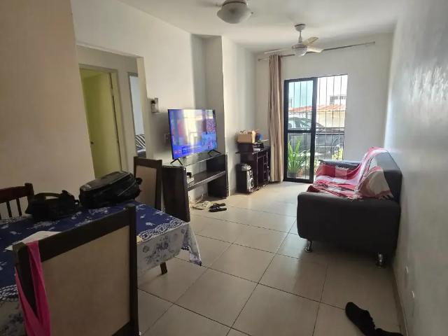 Apartamento para Venda em Campos dos Goytacazes/RJ Parque Califórnia 3 Quartos