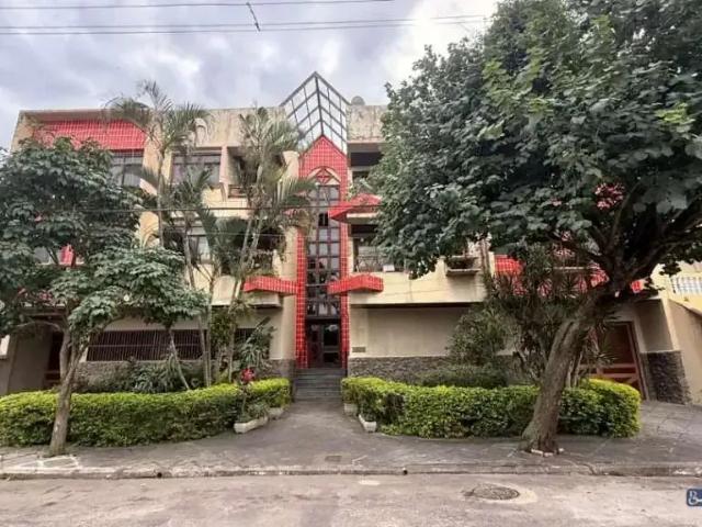Apartamento para Venda em Campos dos Goytacazes/RJ Parque Jóquei Club 3 Quartos