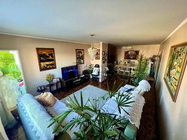 Apartamento para Venda em Canoas/RS Centro 4 Quartos
