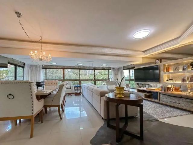 Apartamento para Venda em Canoas/RS Centro 4 Quartos