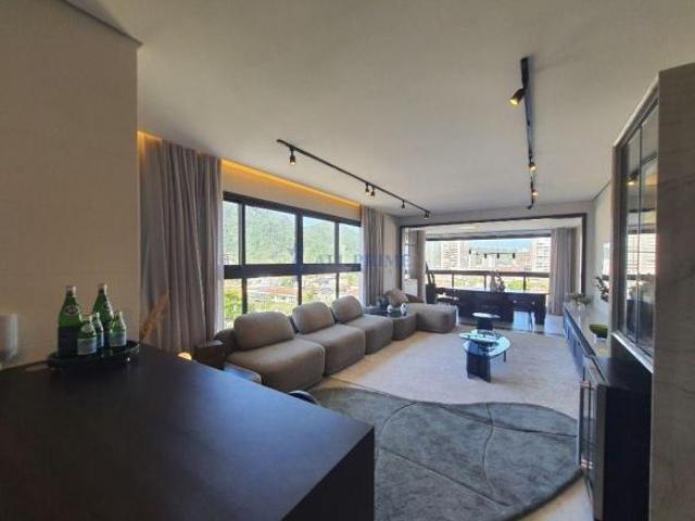 Apartamento para venda em Canto Do Forte de 142.00m² com 3 Quartos, 3 Suites e 2 Garagens