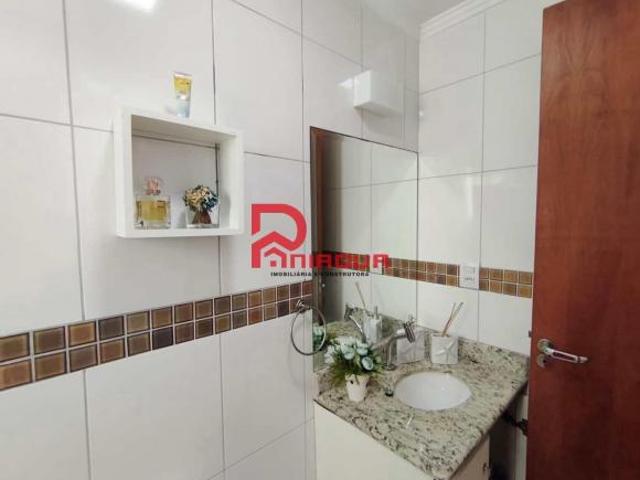 Apartamento para venda em Canto Do Forte de 124.00m² com 3 Quartos, 3 Suites e 2 Garagens