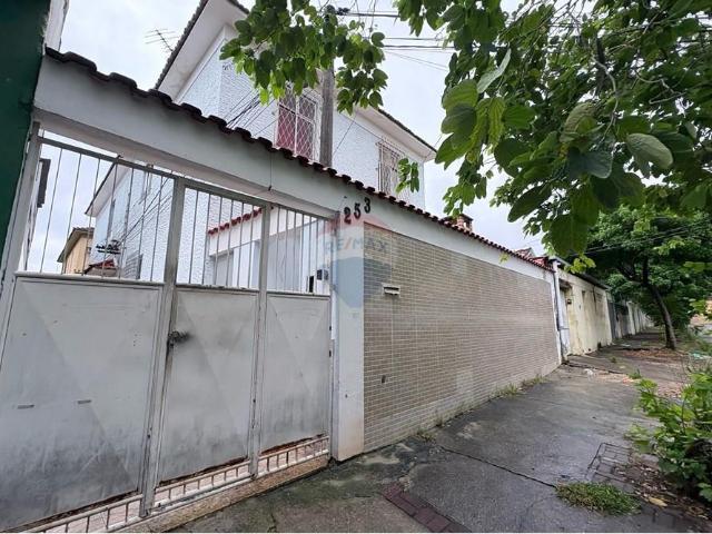 Apartamento para venda em Cascadura em Rio De Janeiro Rio de Janeiro de 50.00m² com 2 Quartos e 1 Garagem