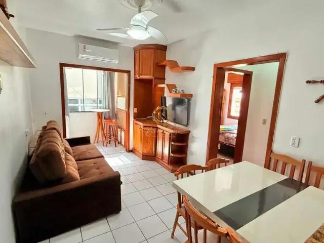 Apartamento para Venda em Capão da Canoa/RS Centro 2 Quartos
