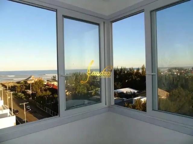 Apartamento para Venda em Capão da Canoa/RS Navegantes 5 Quartos
