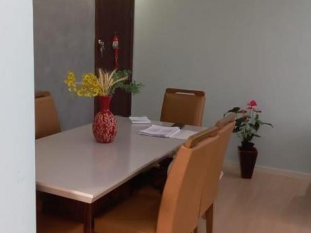 Apartamento para venda em Capão Raso de 53.00m² com 2 Quartos