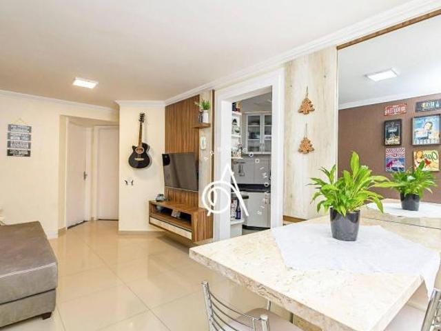 Apartamento para venda em Capão Raso de 54.00m² com 2 Quartos e 1 Garagem