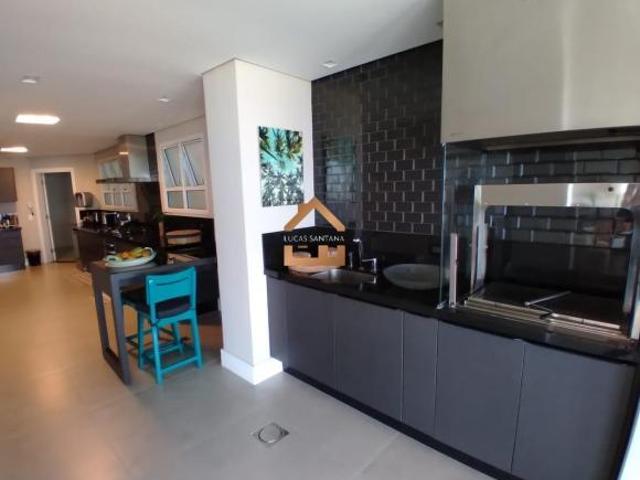 Apartamento para Venda em Caraguatatuba, Centro, 3 suítes, 3 vagas