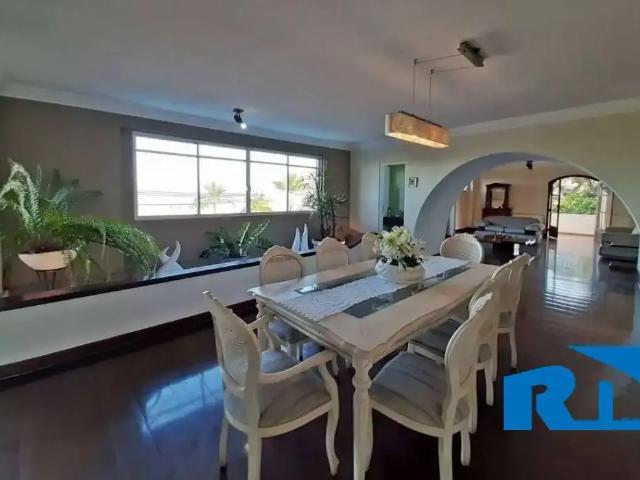 Apartamento para Venda em Caraguatatuba/SP Centro 4 Quartos