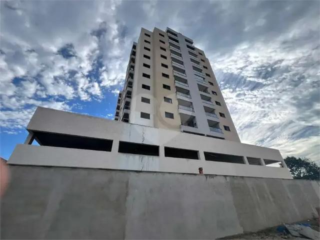 Apartamento para Venda em Caraguatatuba/SP Porto Novo 2 Quartos