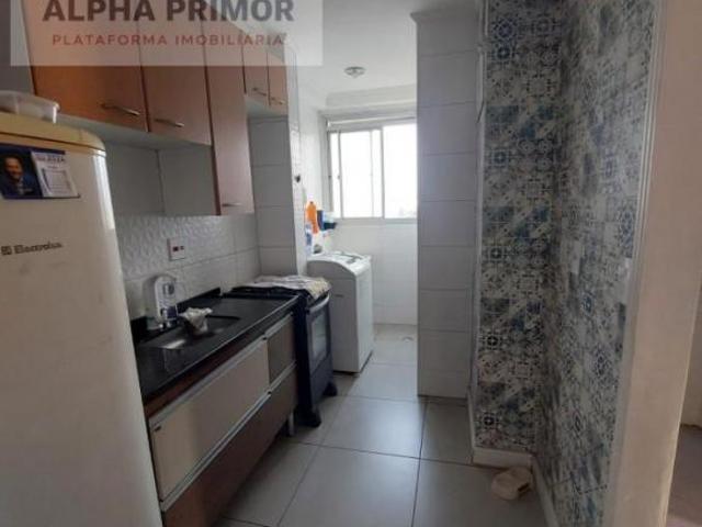 Apartamento para Venda em Carapicuíba, Vila Caldas, 2 dormitórios, 1 banheiro, 1 vaga