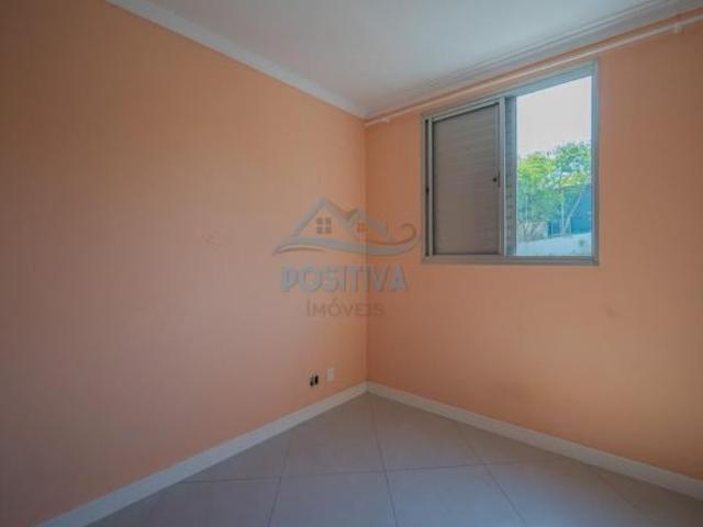 Apartamento para Venda em Carapicuíba, Vila Caldas, 2 dormitórios, 1 banheiro, 1 vaga