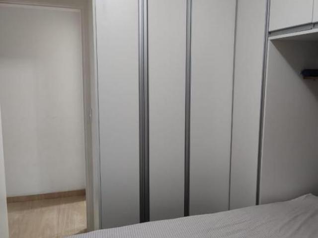 Apartamento para Venda em Carapicuíba, Vila Santa Terezinha, 2 dormitórios, 1 banheiro, 1 vaga
