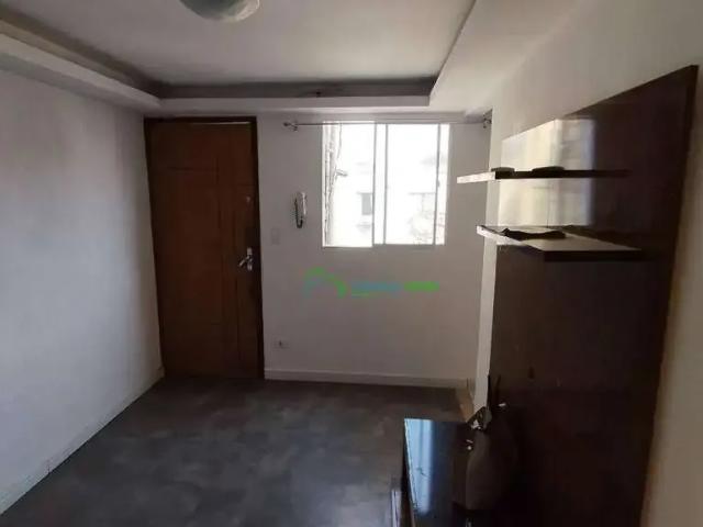 Apartamento para Venda em Carapicuíba/SP Cohab 2 Quartos
