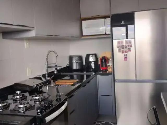 Apartamento para Venda em Carapicuíba/SP Jardim das Belezas 2 Quartos