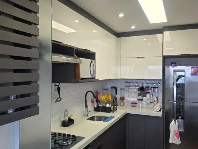 Apartamento para Venda em Carapicuíba/SP Jardim das Belezas 3 Quartos