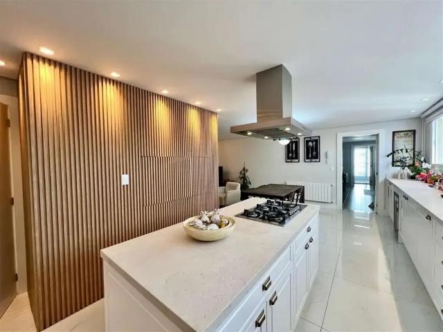 Apartamento para Venda em Caxias do Sul/RS Exposição 4 Quartos